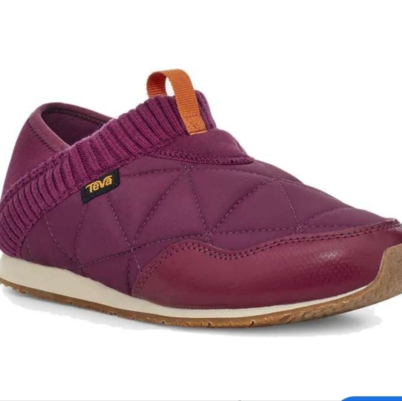 Teva | Shoes | Teva Amaranth Ember Moc Sleeping Bag Slip On Purple ...